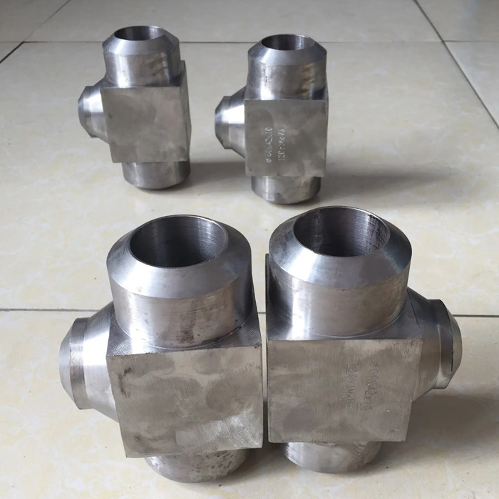 Carbon Steel Forged Pipe Fittings Tee 3000LB 6000LB 1/2 "ASME B16.11 ...