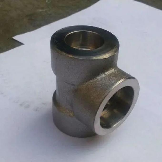 A105 Carbon Steel Socket Pipe Fittings Tee MSS SP-97-2019 Standard