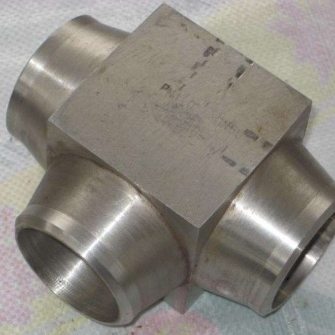 Oil Gas Industry Socket Weld 90 Degree Elbow 9000# High Temperature A105